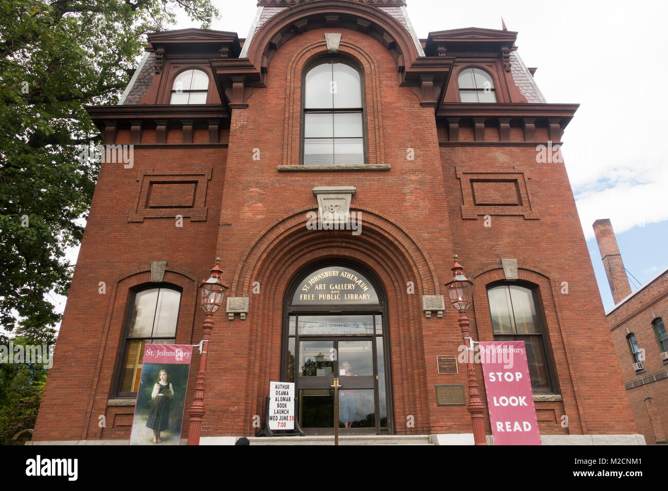 Reading central library hi-res stock photography and images - Alamy