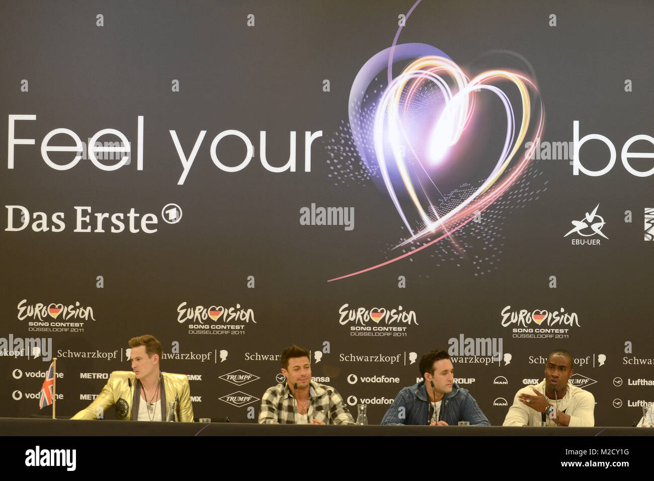 Blue eurovision song contest hi-res stock photography and images - Alamy