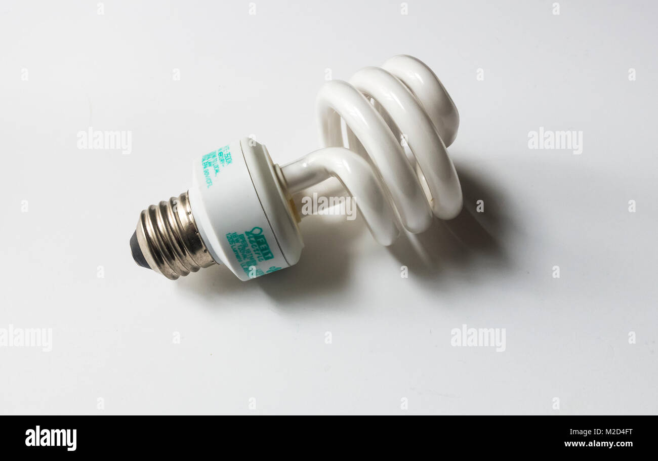 Mercury lamp hi-res stock photography and images - Alamy