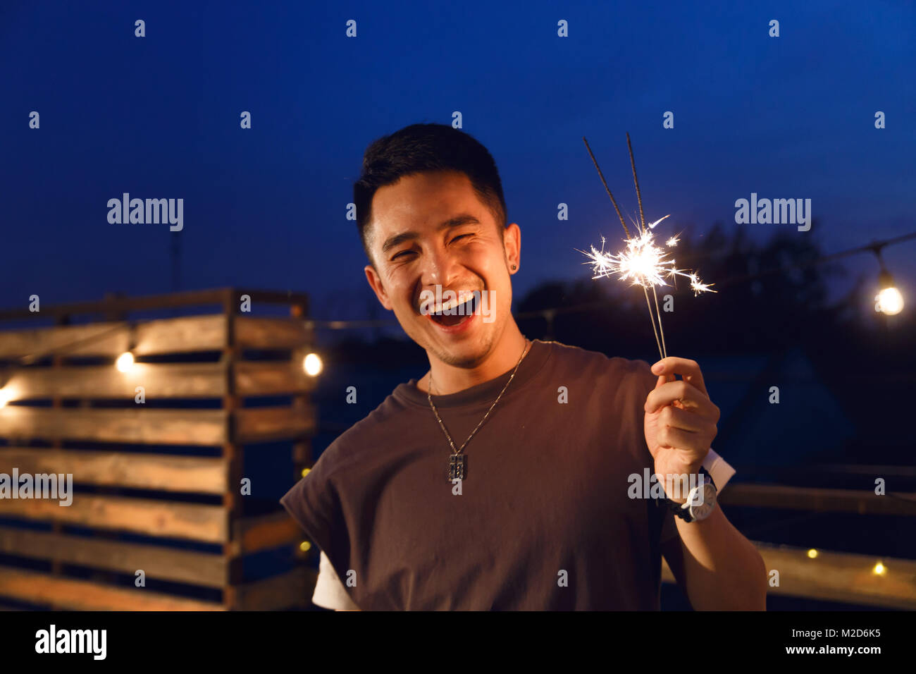 China fireworks roof hi-res stock photography and images - Alamy