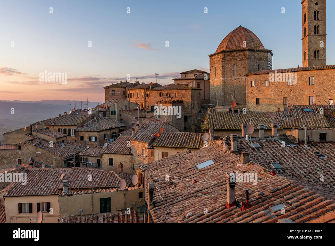 Volterra duomo hi-res stock photography and images - Alamy
