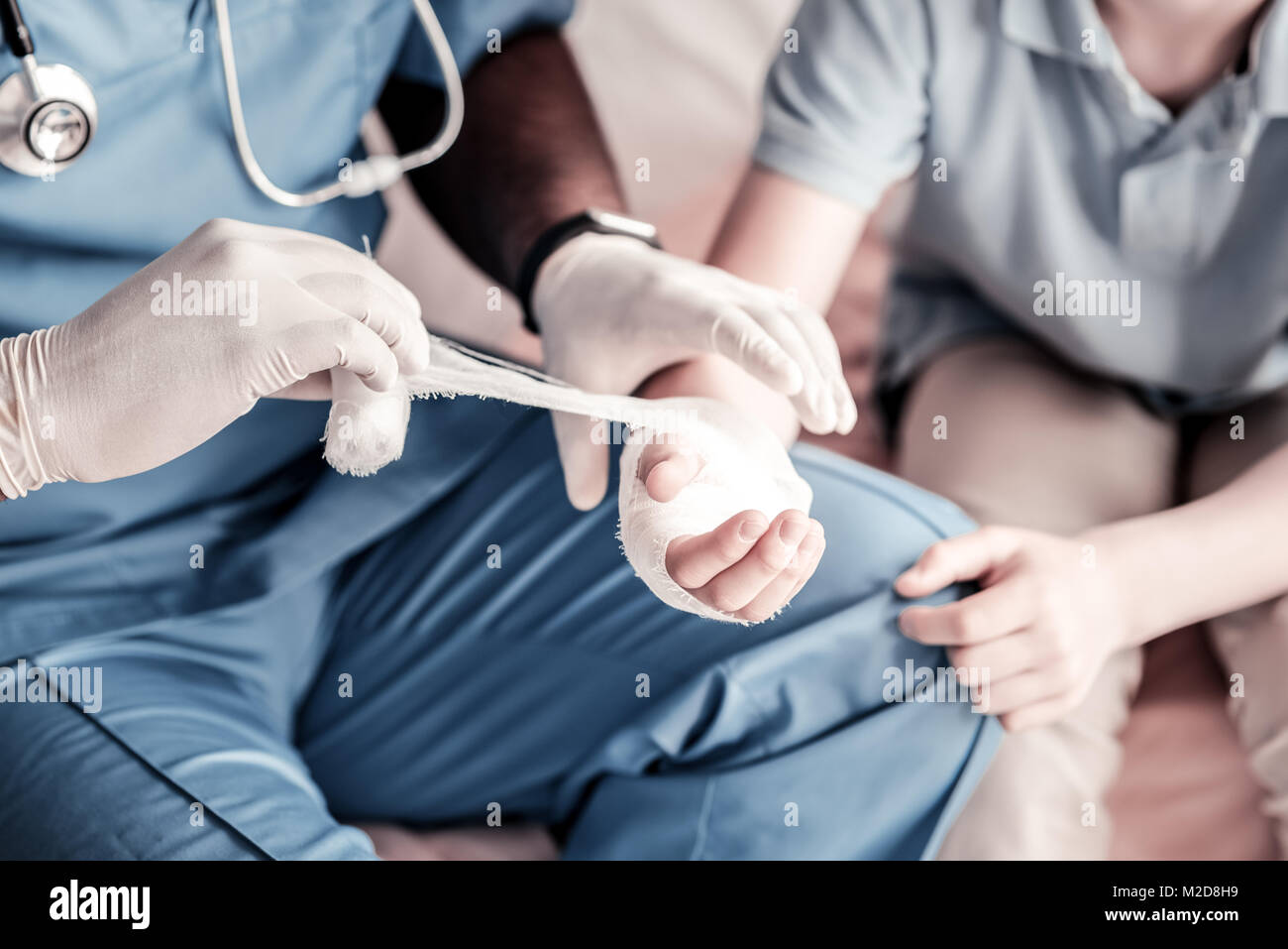 Bandaging hi-res stock photography and images - Alamy