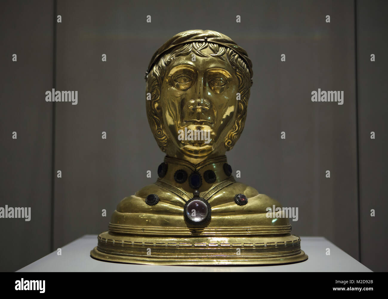 Reliquary display hi-res stock photography and images - Alamy