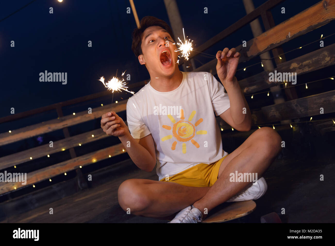 China fireworks roof hi-res stock photography and images - Alamy