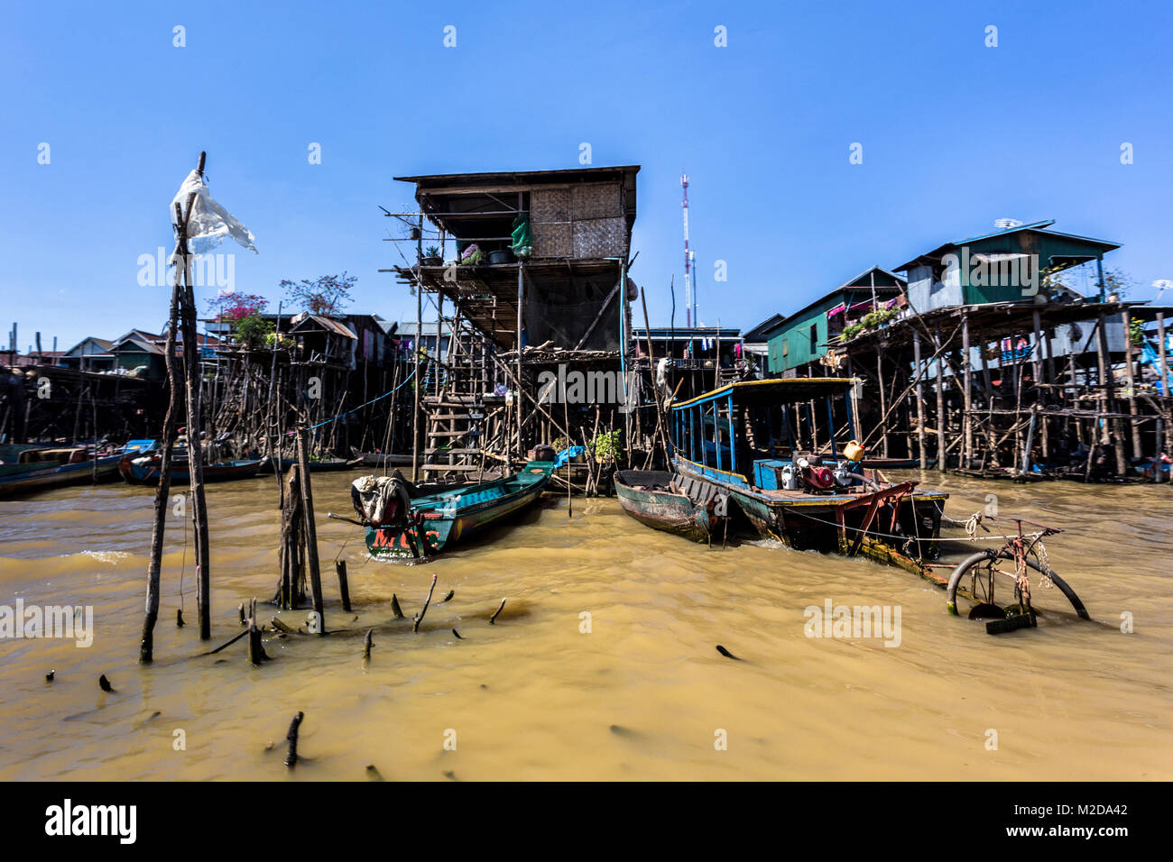 Kompong phluk hi-res stock photography and images - Alamy