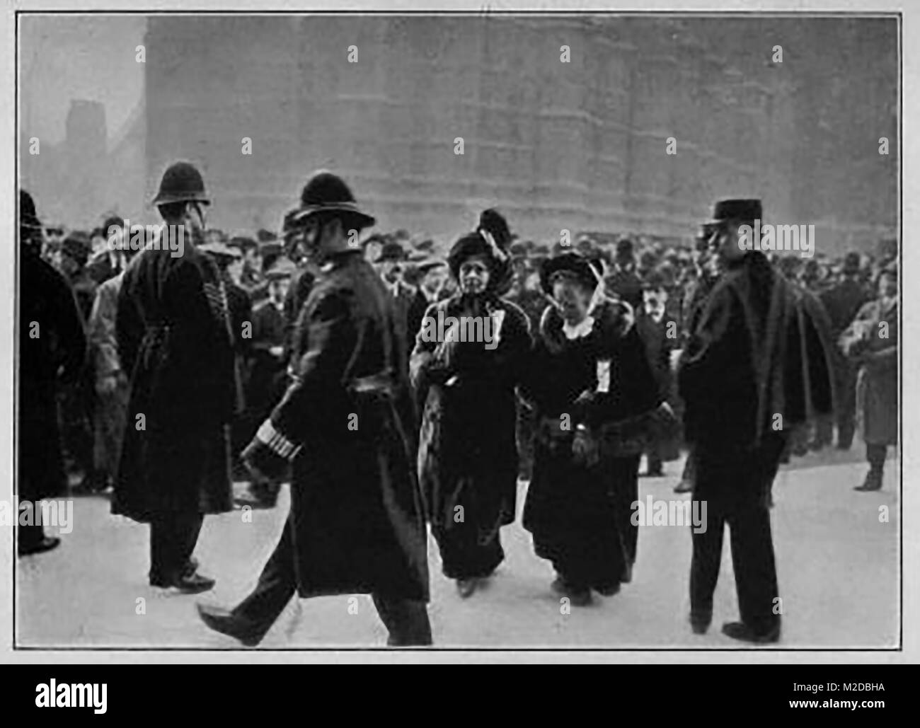 British suffragettes 1910 suffragette hi-res stock photography and ...