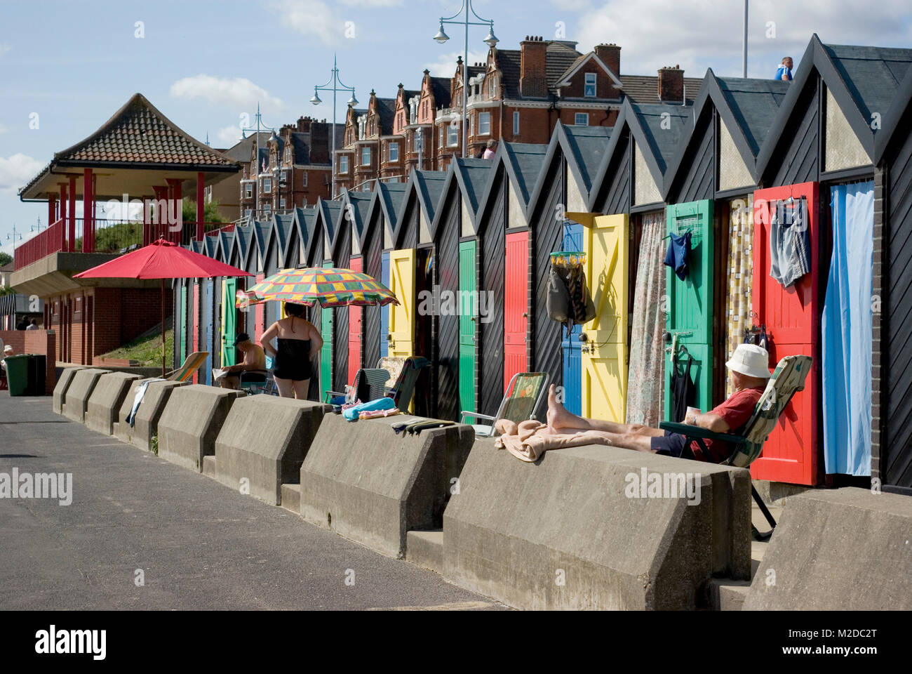 Lowestoft beach huts hi-res stock photography and images - Alamy