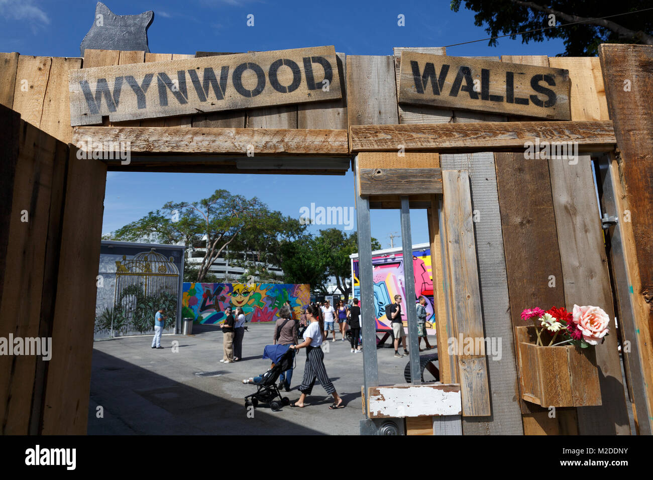 Wynwood Walls graffiti art exhibition installation, Miami, Florida ...
