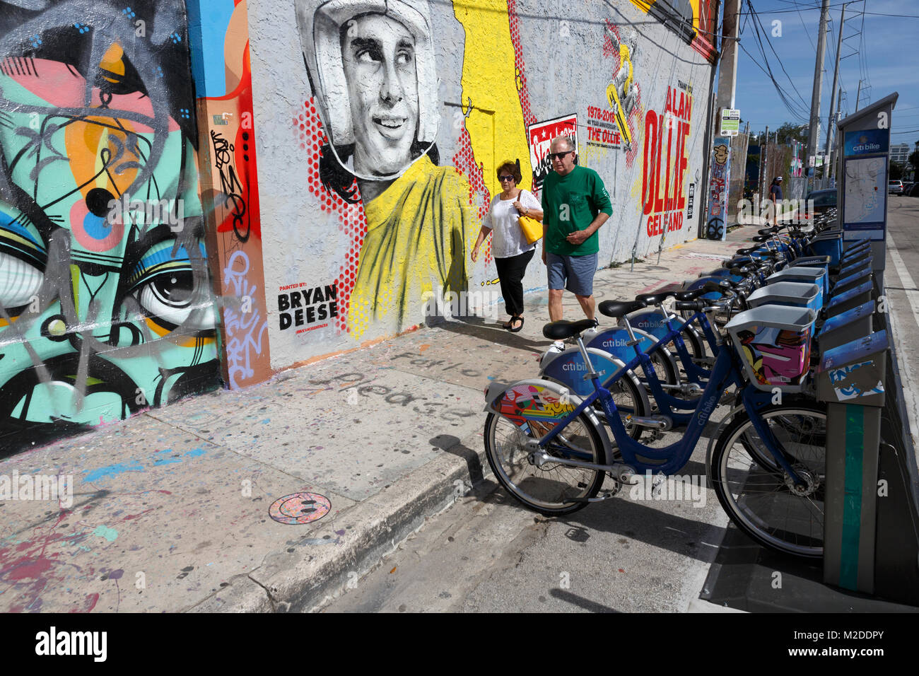 Wynwood Walls graffiti art exhibition installation, Miami, Florida ...