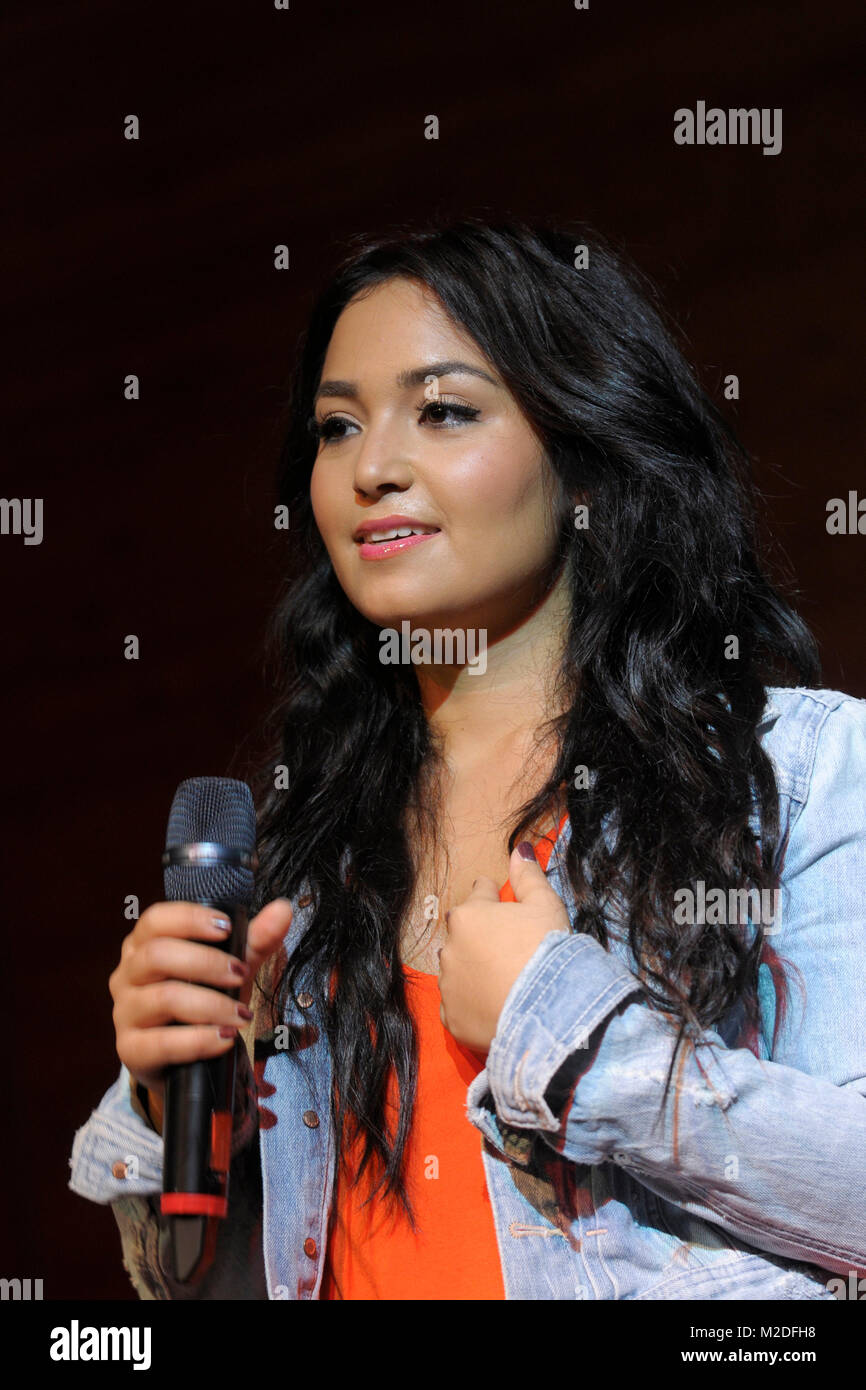 Bahar kizil (monrose) hi-res stock photography and images - Alamy