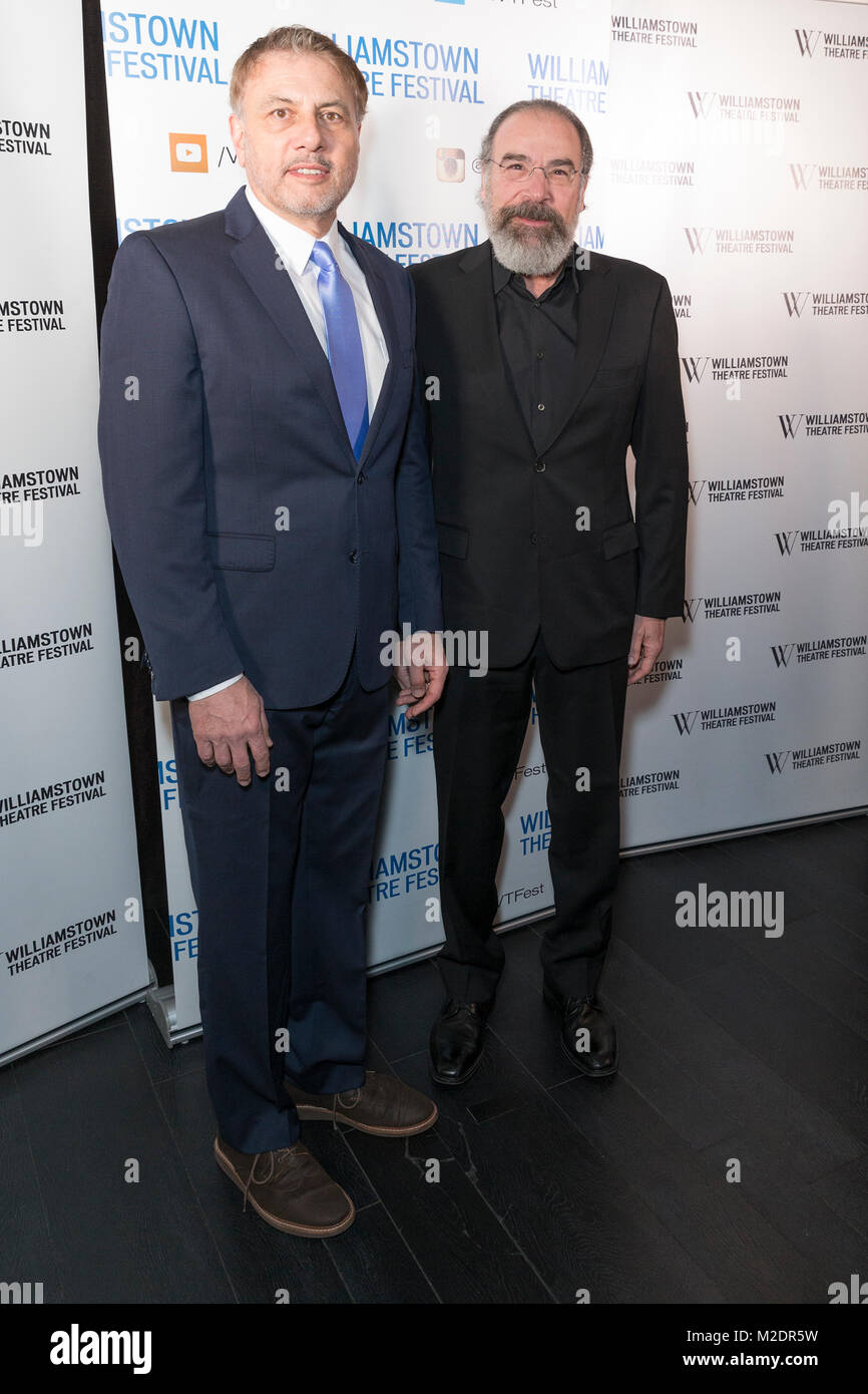 Gary levine hi-res stock photography and images - Alamy