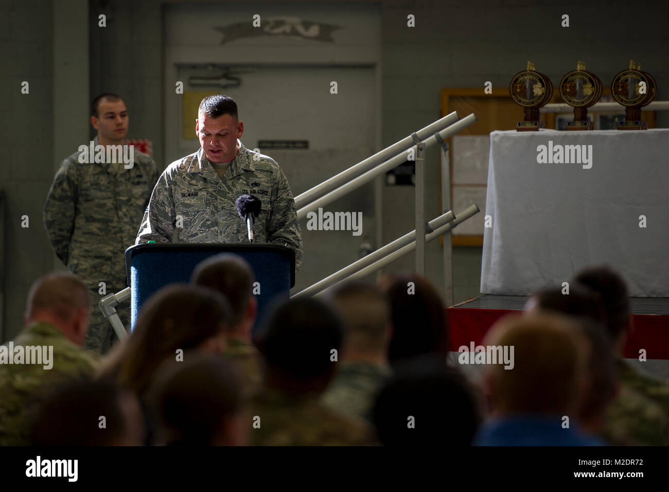 The 1st Special Operations Wing held a quarterly qward ceremony at ...