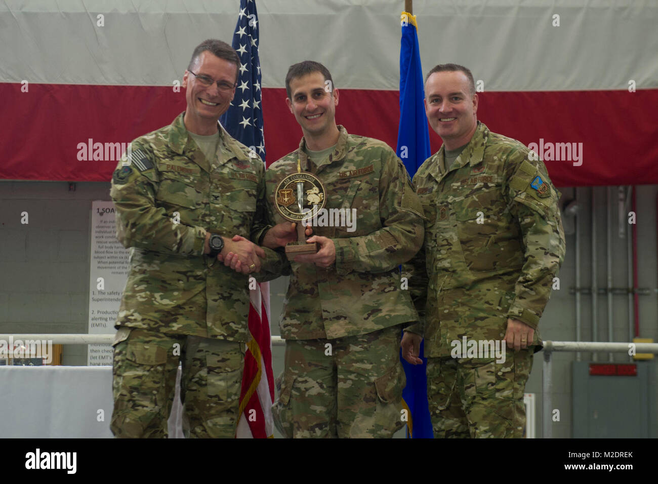 The 1st Special Operations Wing held a quarterly qward ceremony at ...