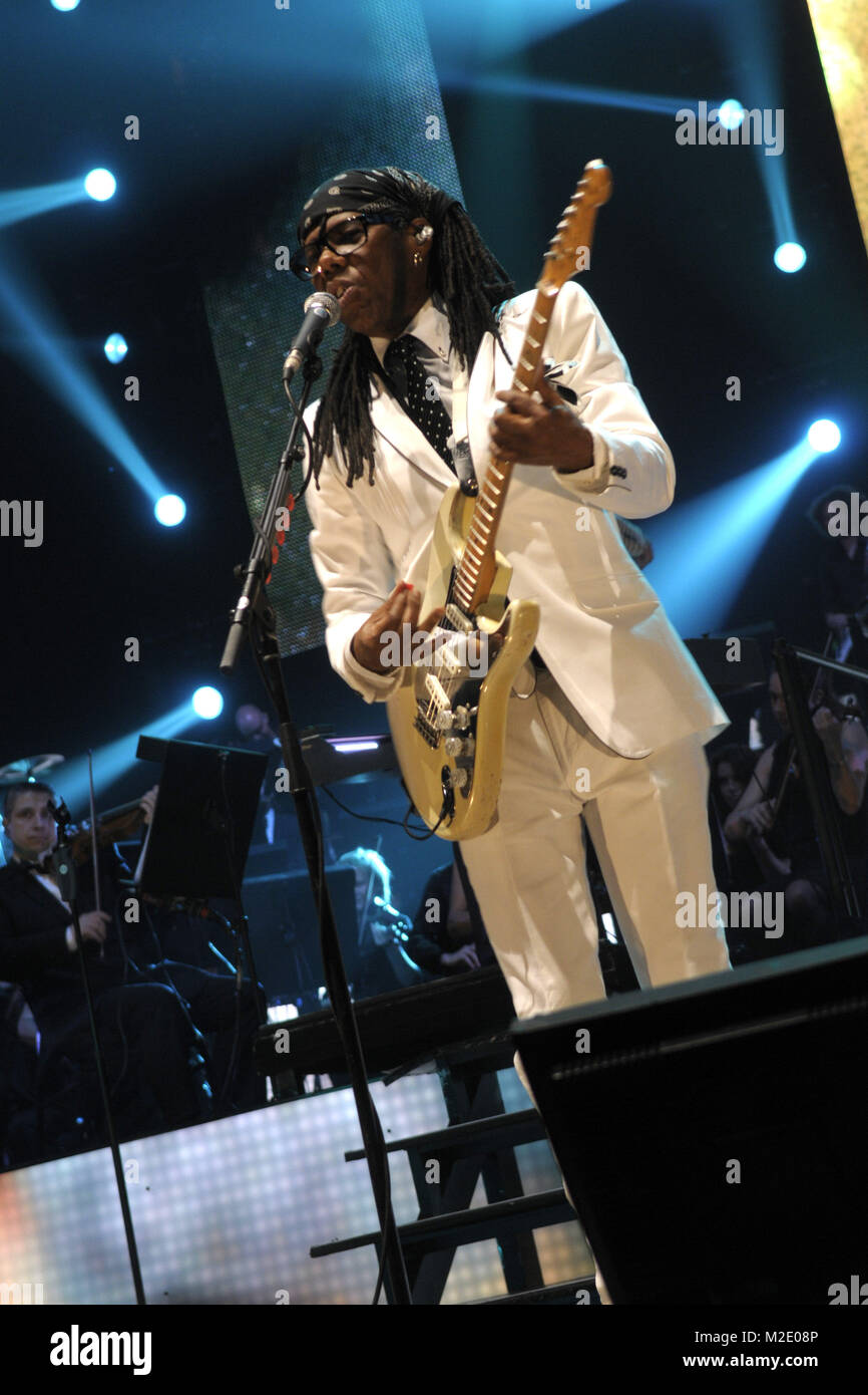 Nile RODGERS (Chic) bei der AIDA Night Of The Proms in der TUI Arena in ...