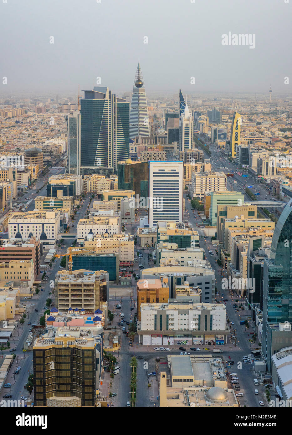 Riyadh saudi arabia aerial view hi-res stock photography and images - Alamy