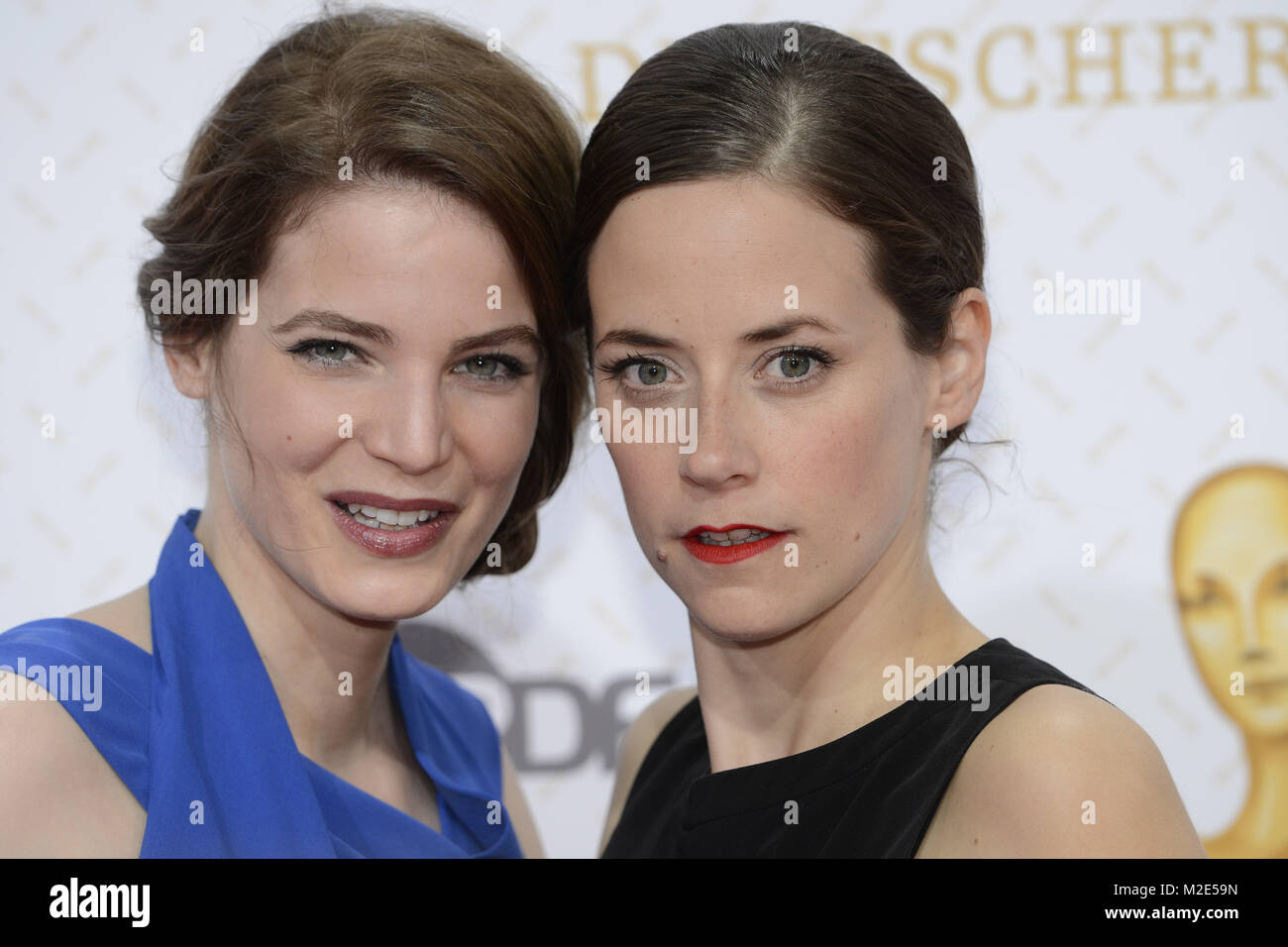 Rike Schmidt und Anja Knauer bei der Verleihung des Deutschen ...