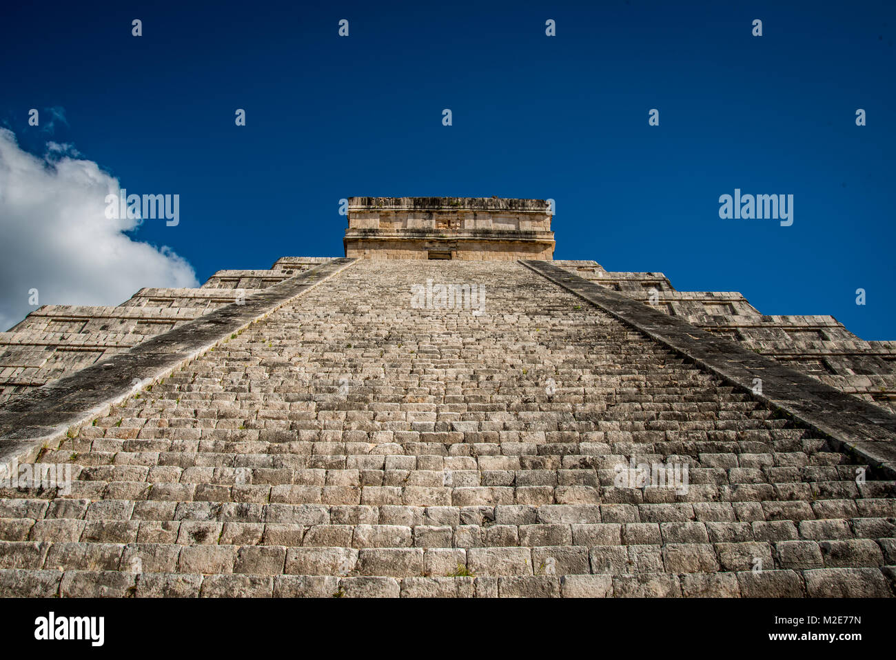 Mayan civilization hi-res stock photography and images - Alamy