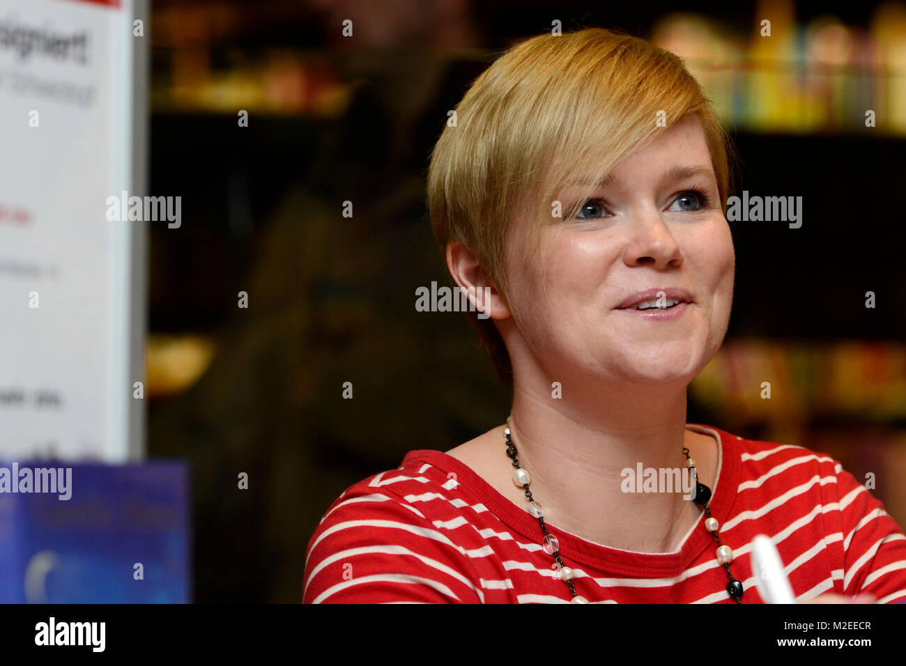 Cecelia ahern hi-res stock photography and images - Alamy