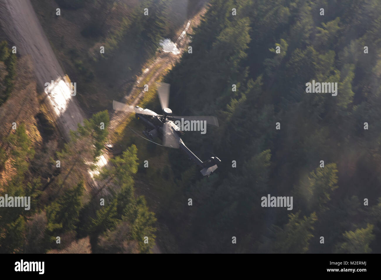 An AH-64E Apache with the 1st Attack Reconnaissance Battalion, 227th ...