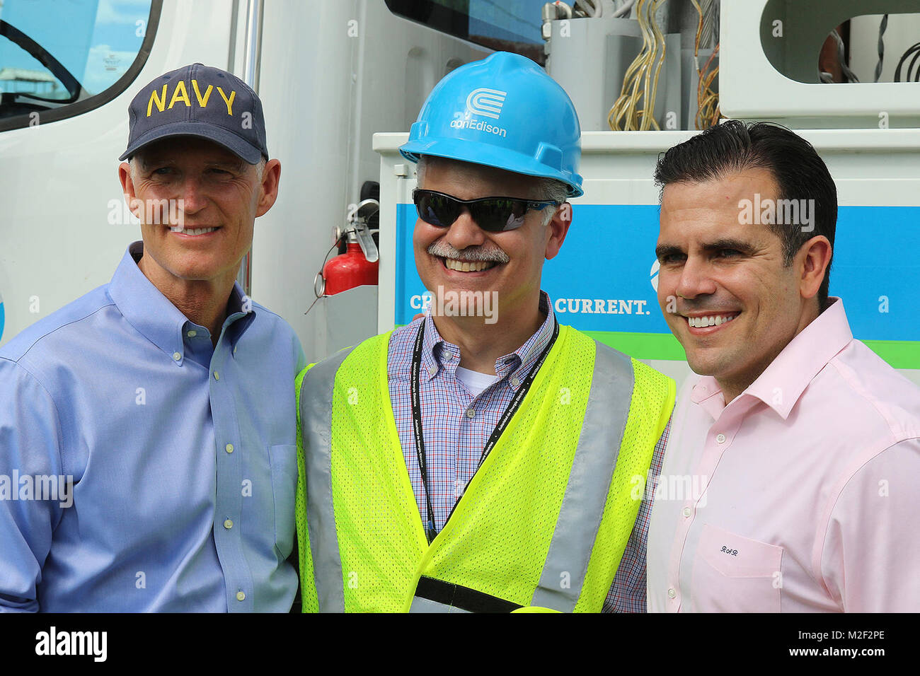 Florida Governor Rick Scott, Puerto Rico Power Restoration Coordinator ...