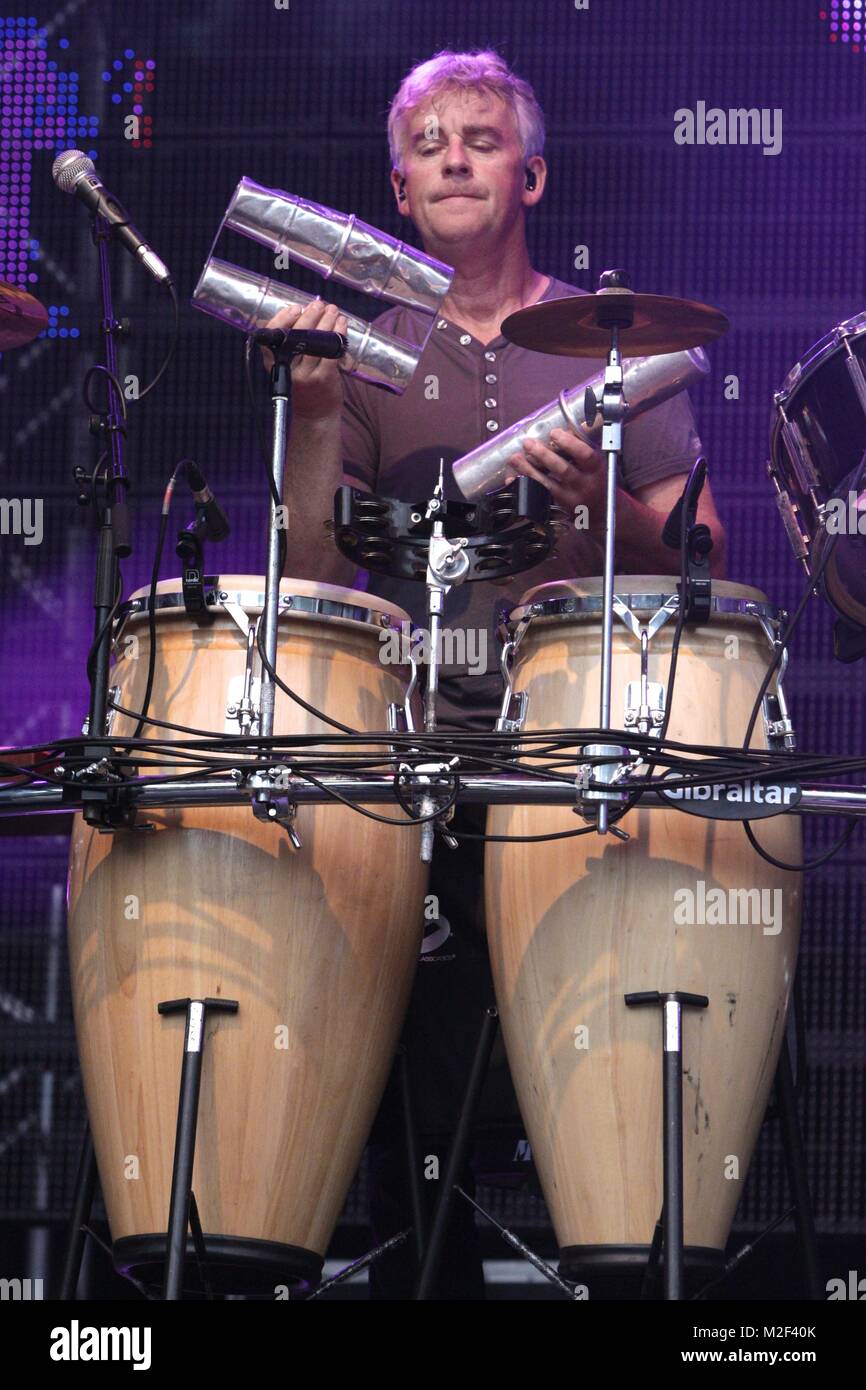 RUNRIG, 1973 gegründete schottische Folk-Rock-Band mit den Brüdern Rory ...