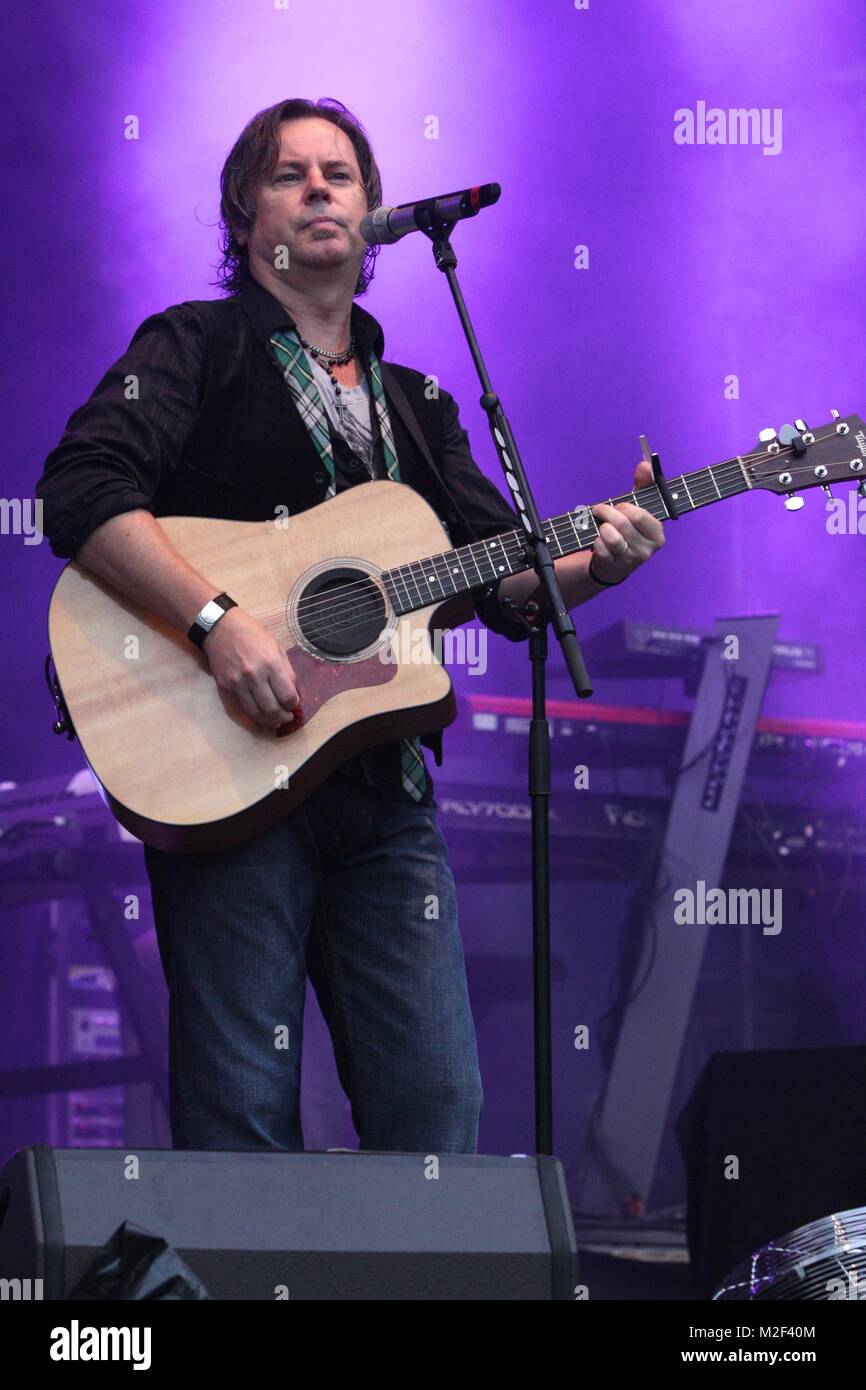 RUNRIG, 1973 gegründete schottische Folk-Rock-Band mit den Brüdern Rory ...