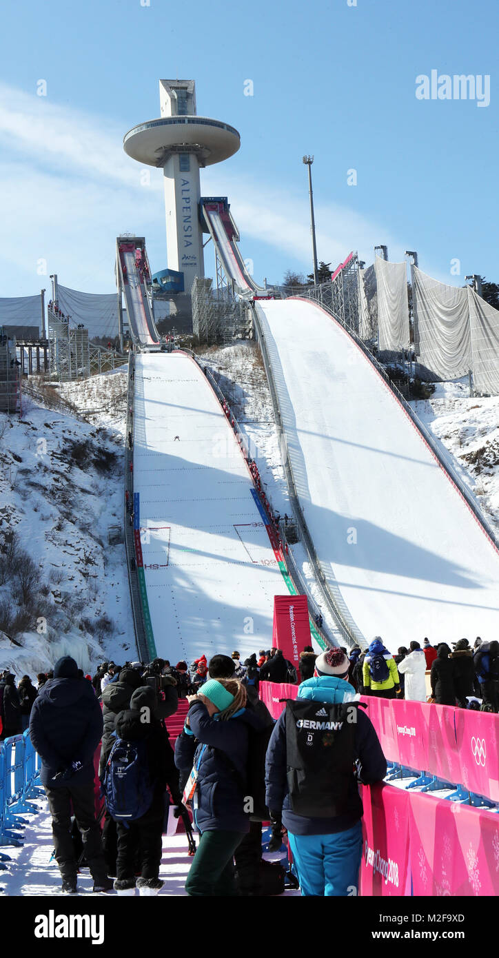 07th Feb, 2018. Olympic ski jump center A first training session is ...