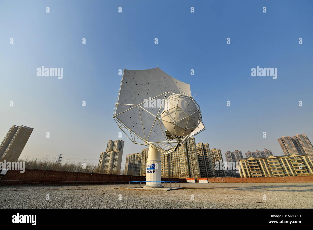 Square kilometer array telescope hi-res stock photography and images ...