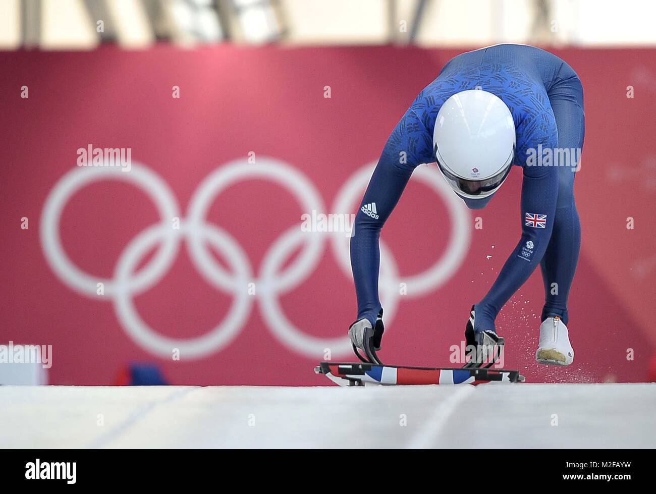 Womens skeleton olympic sliding centre hi-res stock photography and ...