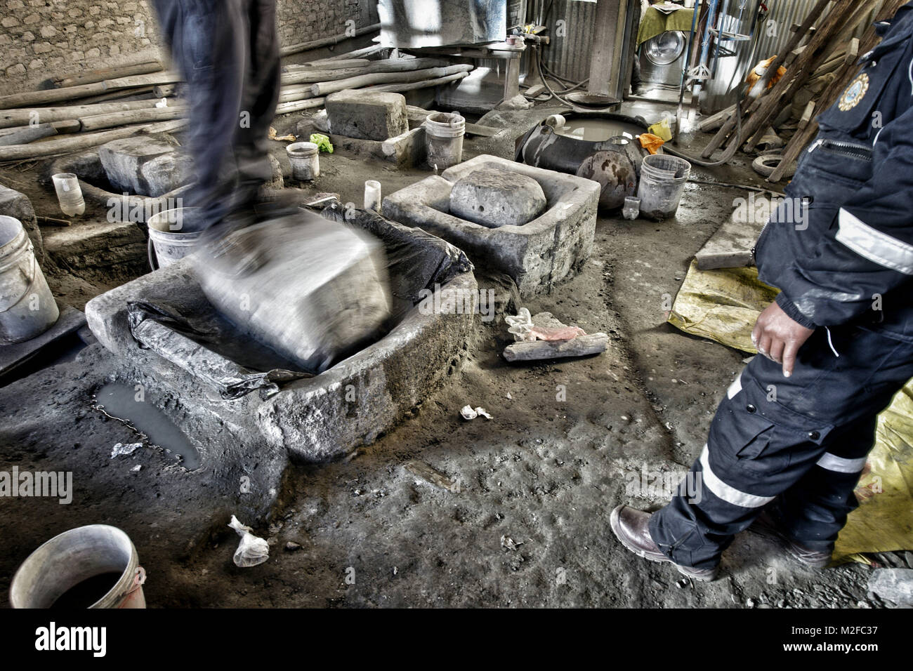 La Rinconada, Puno, Peru. 9th Sep, 2015. Miners working with the ...
