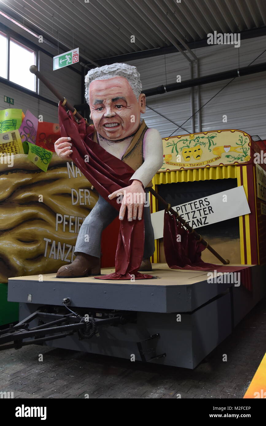 Cologne, Germany. 06th Feb, 2018. The float "Pitter's last dance" on ...