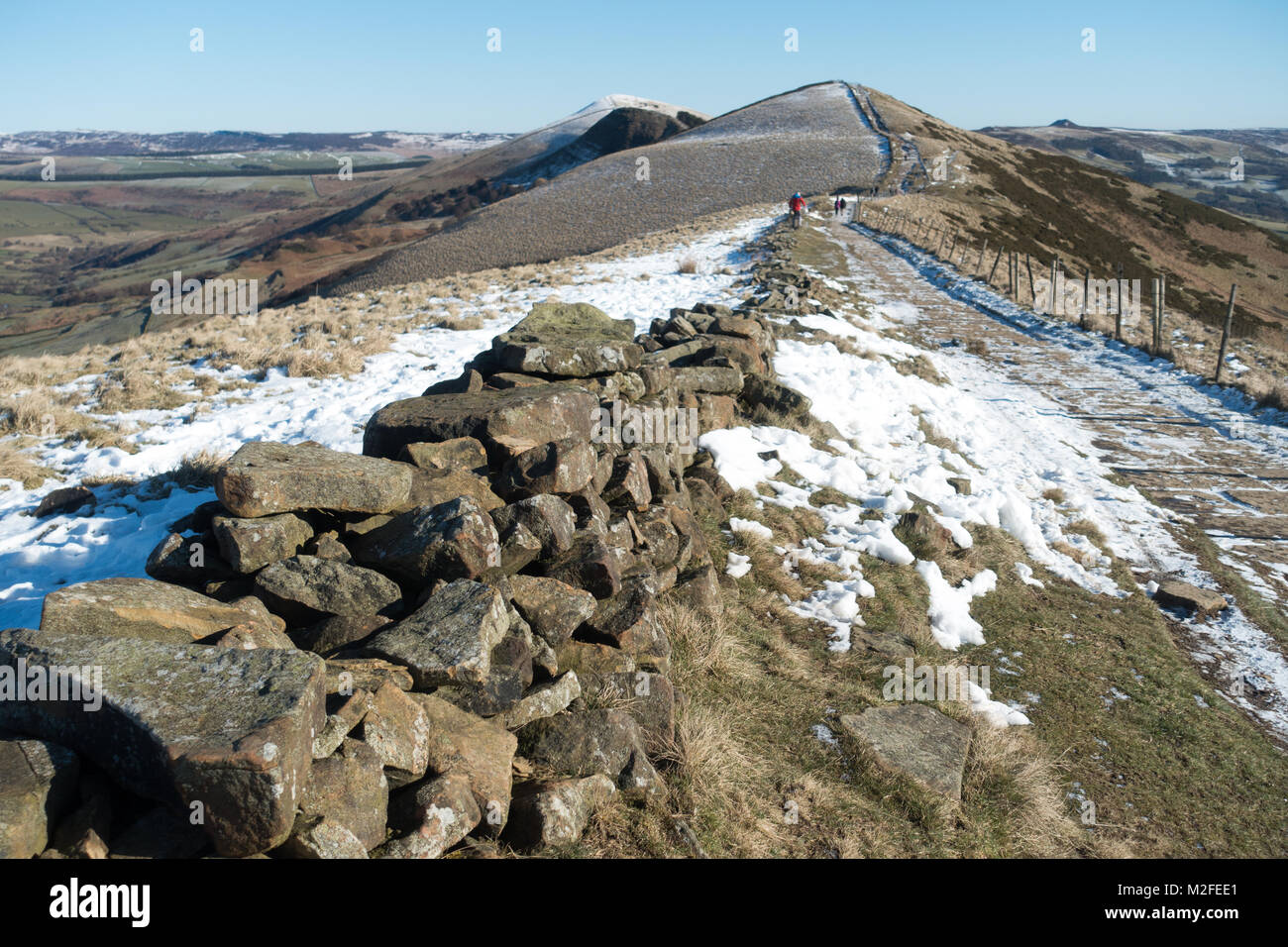 A winters day walking from Castleton in the Peak District National Park ...