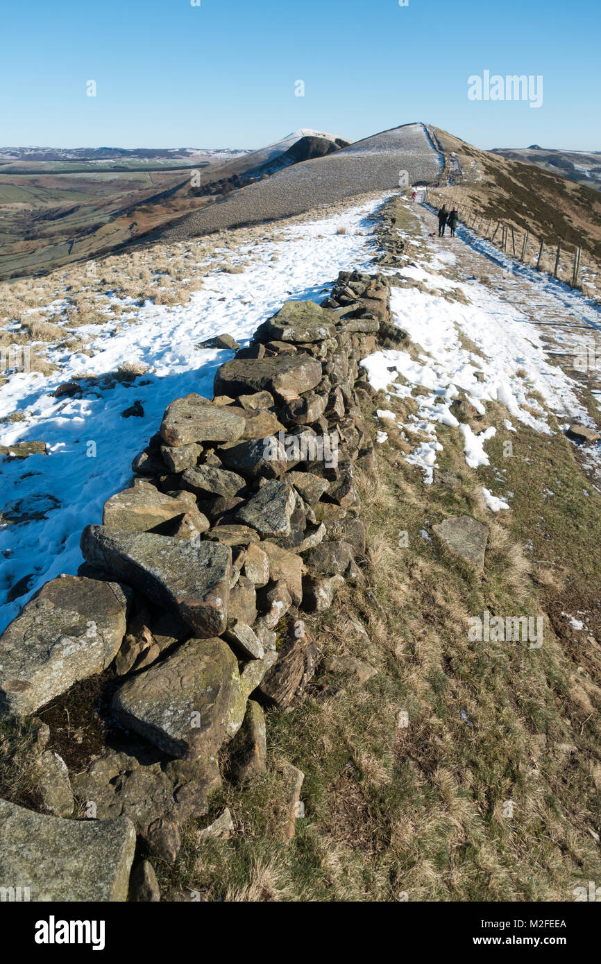 A winters day walking from Castleton in the Peak District National Park ...