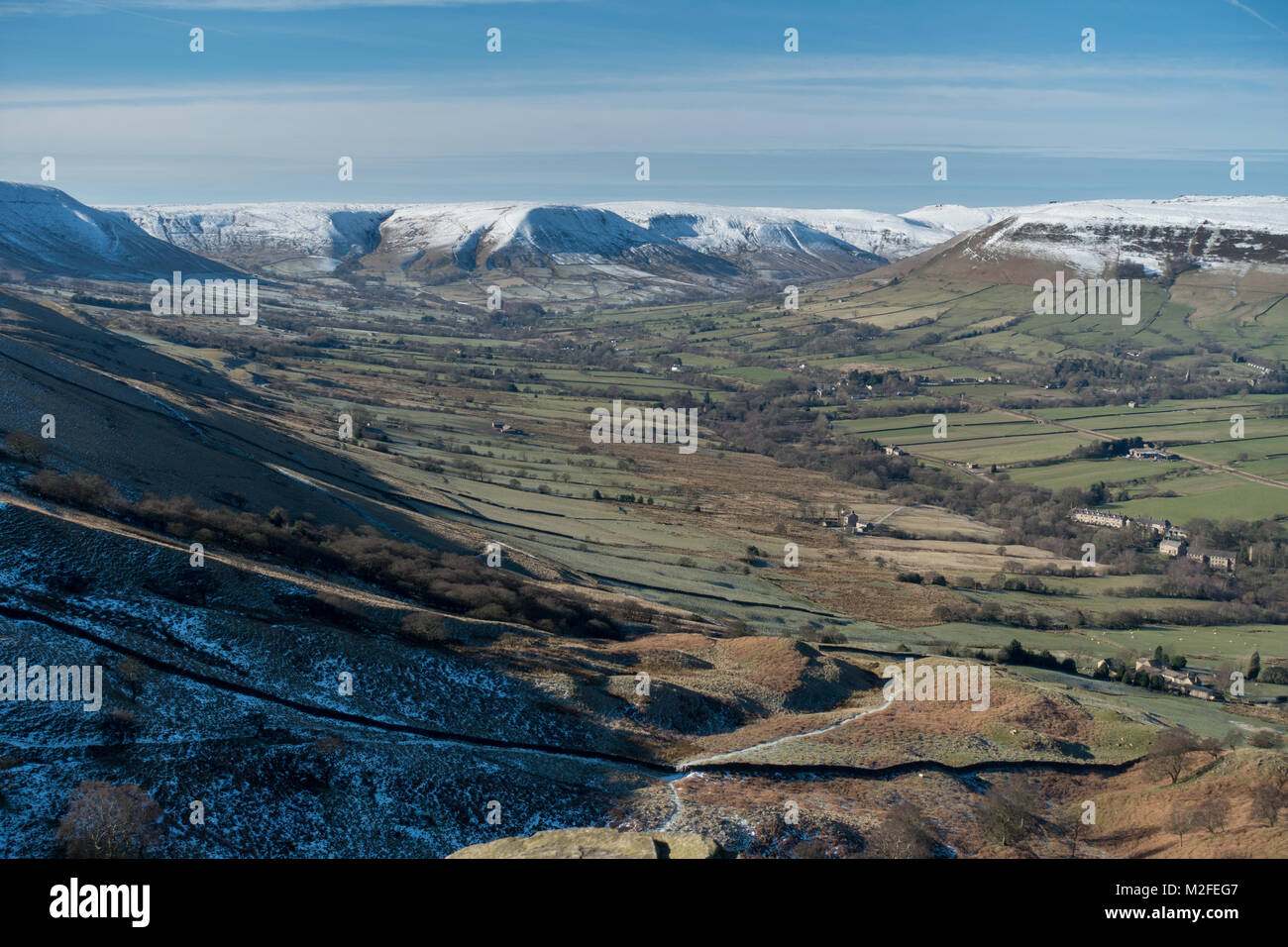 A winters day walking from Castleton in the Peak District National Park ...