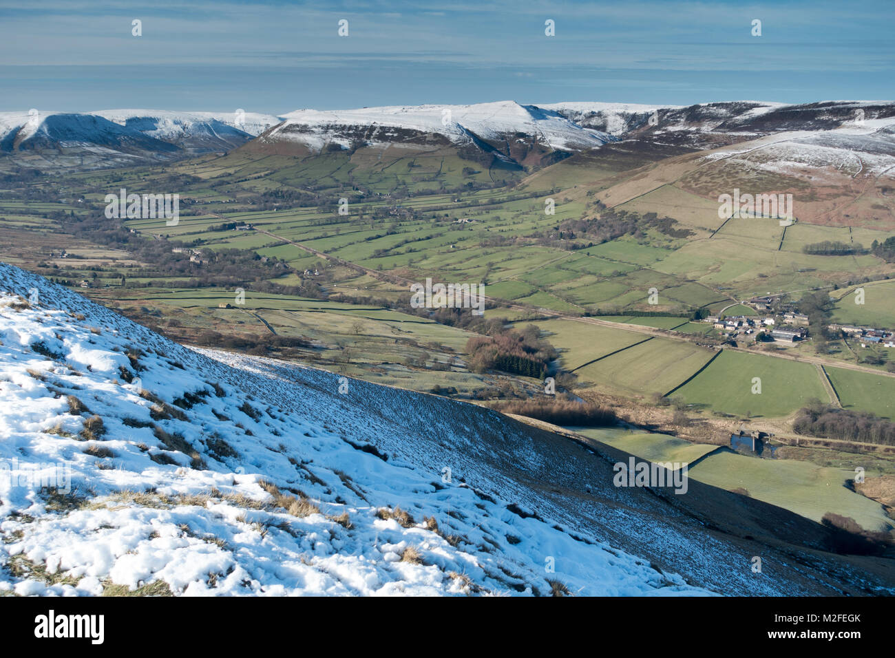 A winters day walking from Castleton in the Peak District National Park ...