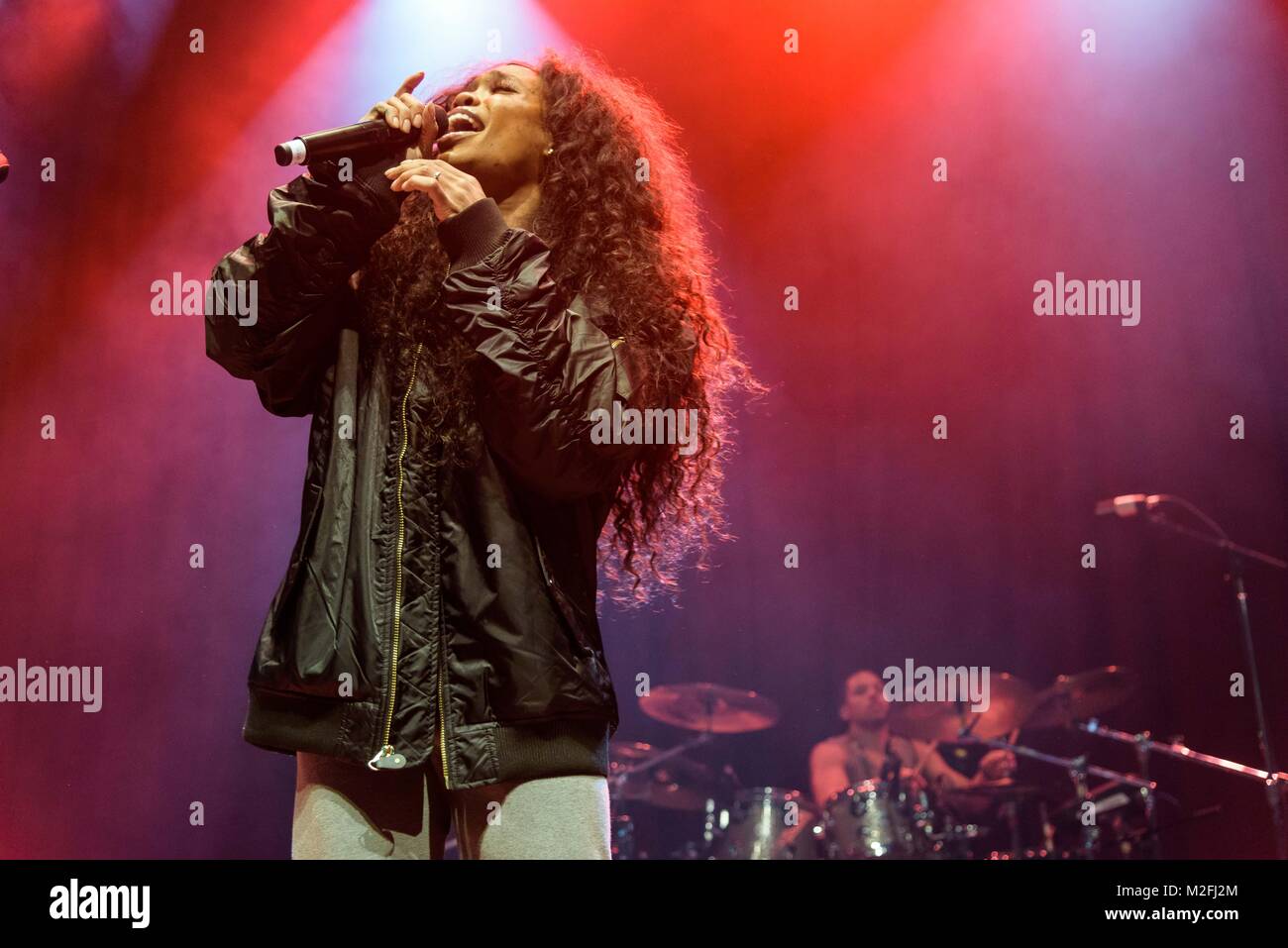 Sza hi-res stock photography and images - Alamy