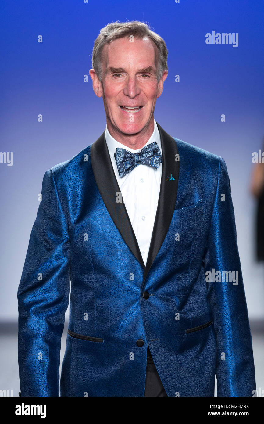 Bill nye blue jacket hi-res stock photography and images - Alamy