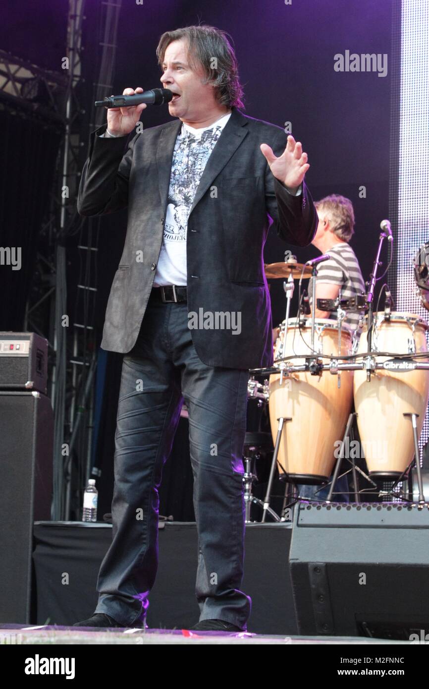 Runrig band hi-res stock photography and images - Alamy