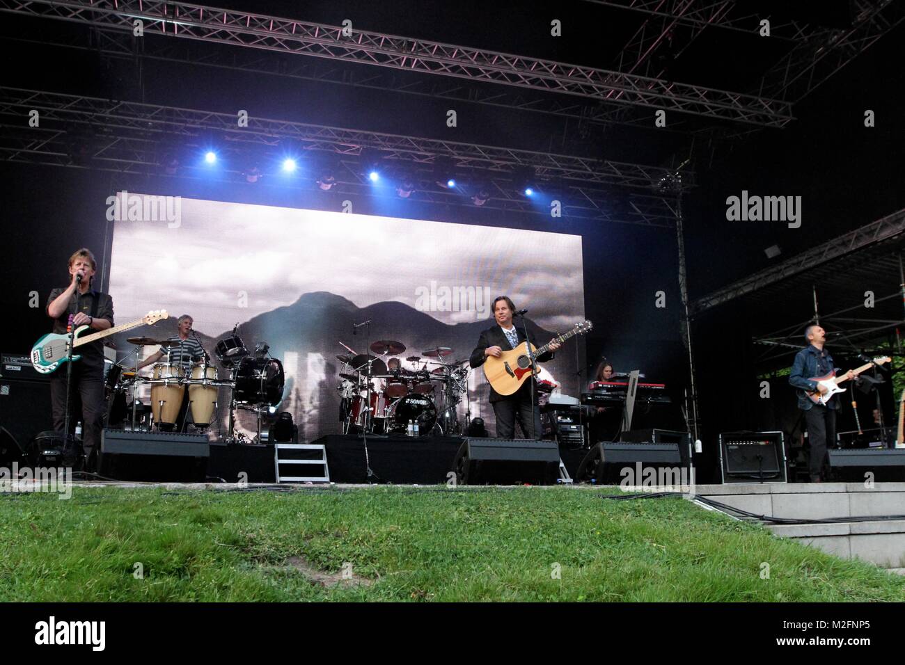 Runrig band hi-res stock photography and images - Alamy