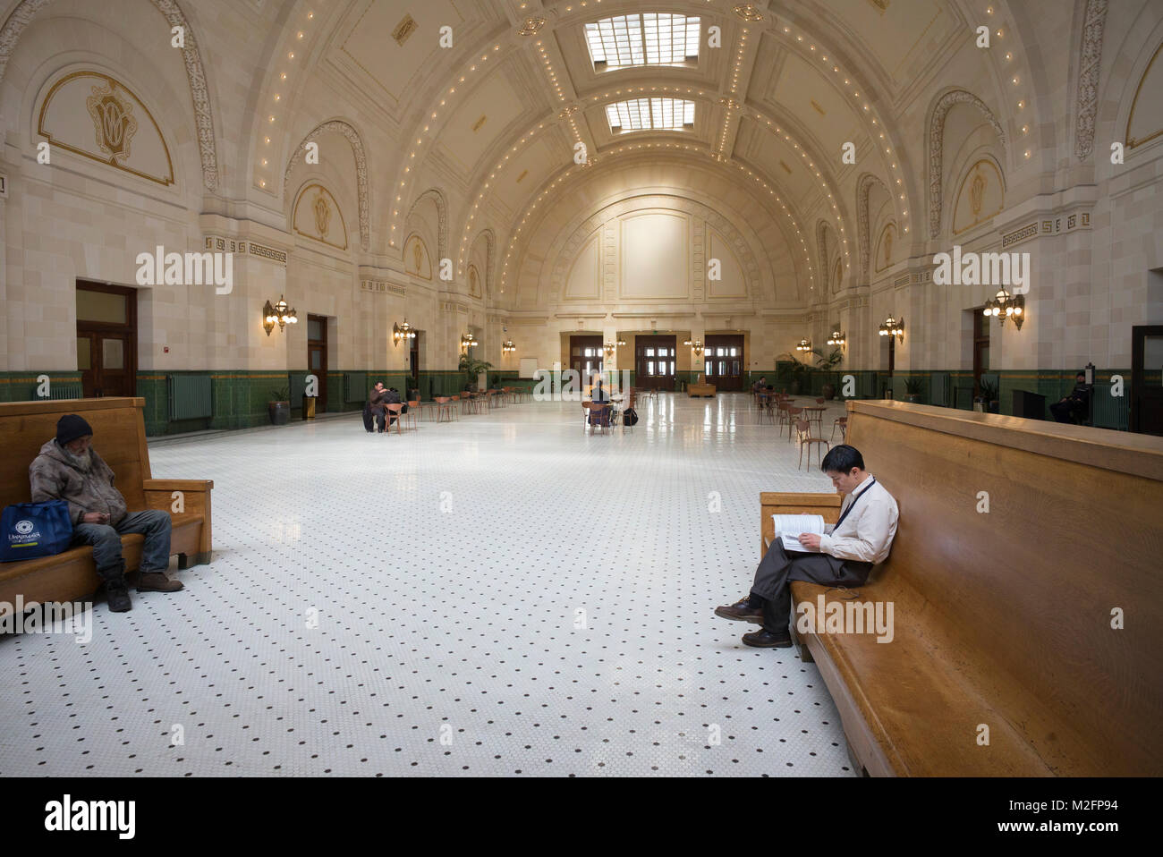 Waiting room in Unioin Station, Seattl, Washington, USA Stock Photo - Alamy