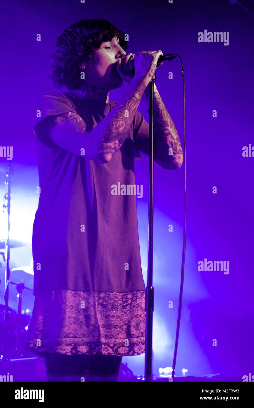 Bmth hi-res stock photography and images - Alamy