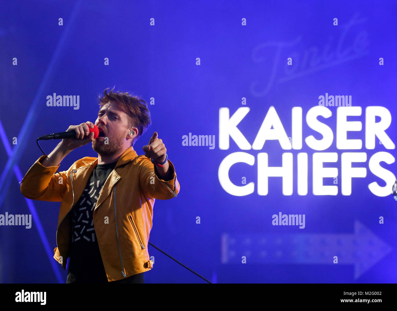 Ricky wilson kaiser cheifs hi-res stock photography and images - Alamy