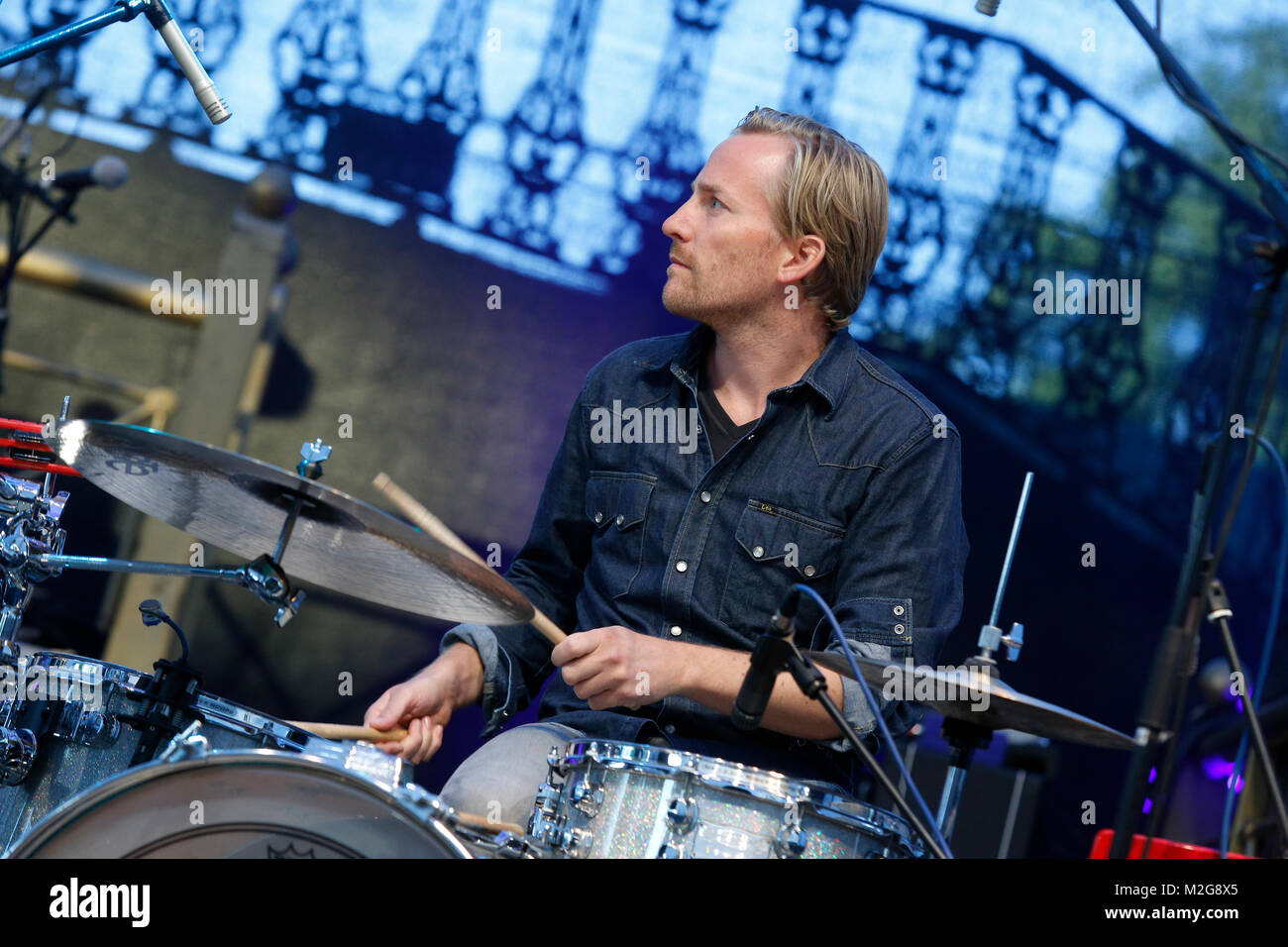 Mighty oaks band hi-res stock photography and images - Alamy