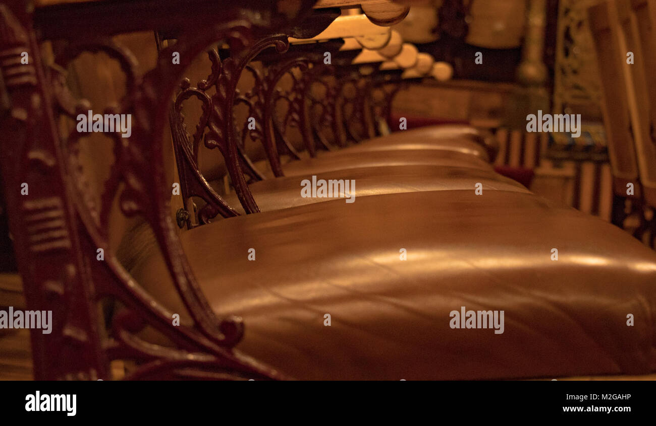 Theater chairs hi-res stock photography and images - Alamy