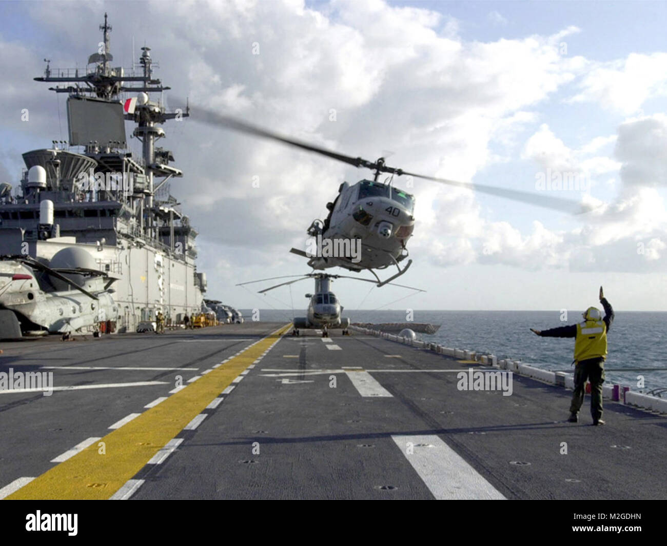 010430-N-0872M-509 Atlantic Ocean (Apr. 30, 2001) -- A UH-1N "Huey ...