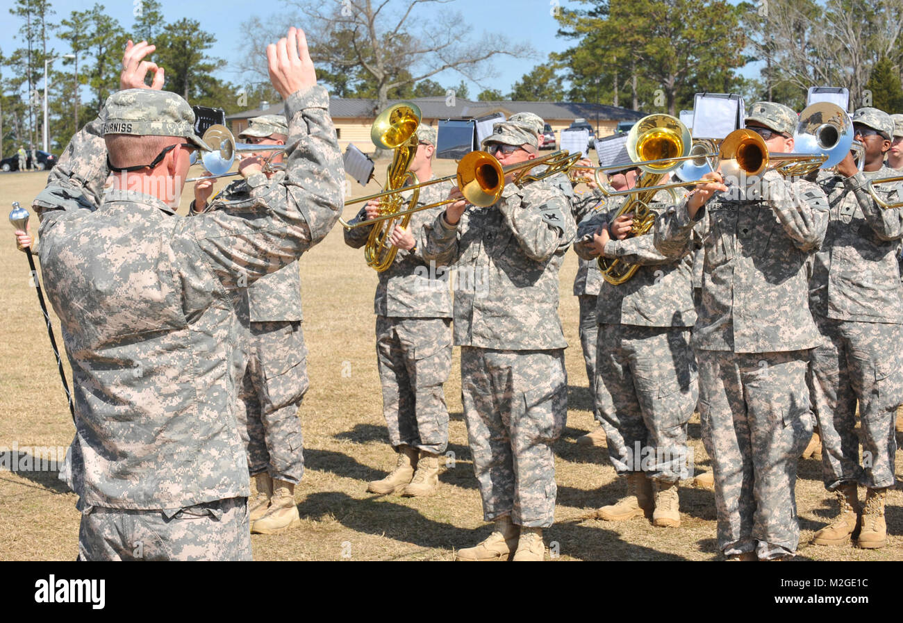 Camp Shelby, Ms. – Louisiana National Guard 156th Army Band of the ...