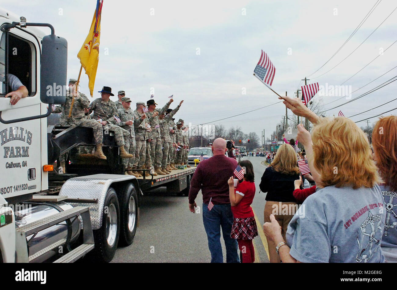 Georgia Guardsmen receive hero u2019s welcome by Georgia National Guard ...