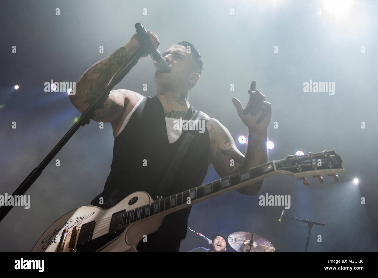 Spitze der charts hi-res stock photography and images - Alamy