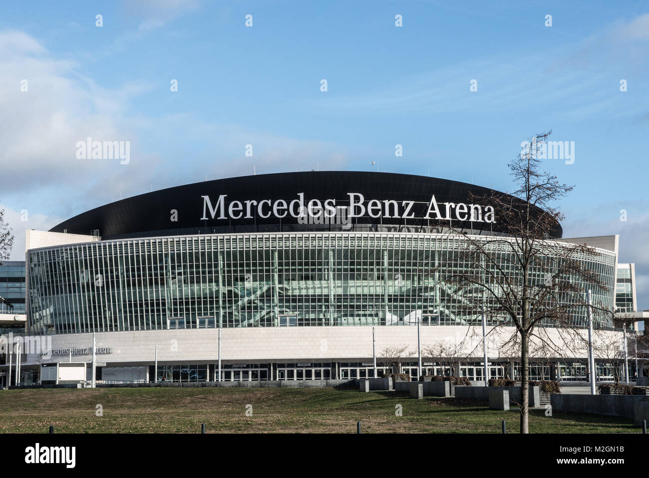 Tour in the capital of reunified Germany, the beautiful city of Berlin ...