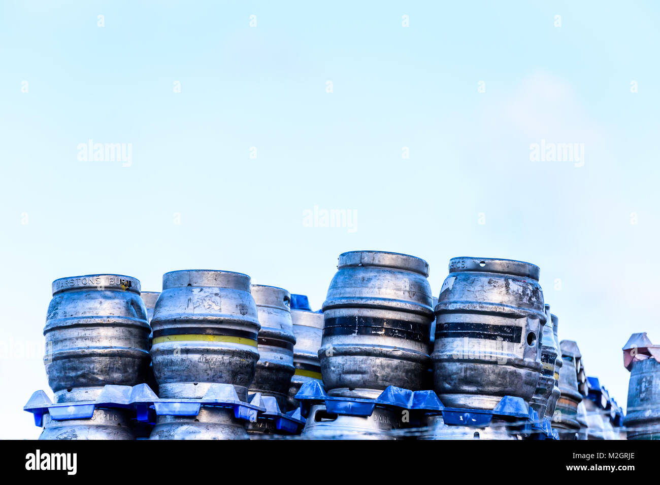 Marstons beer barrels hi-res stock photography and images - Alamy